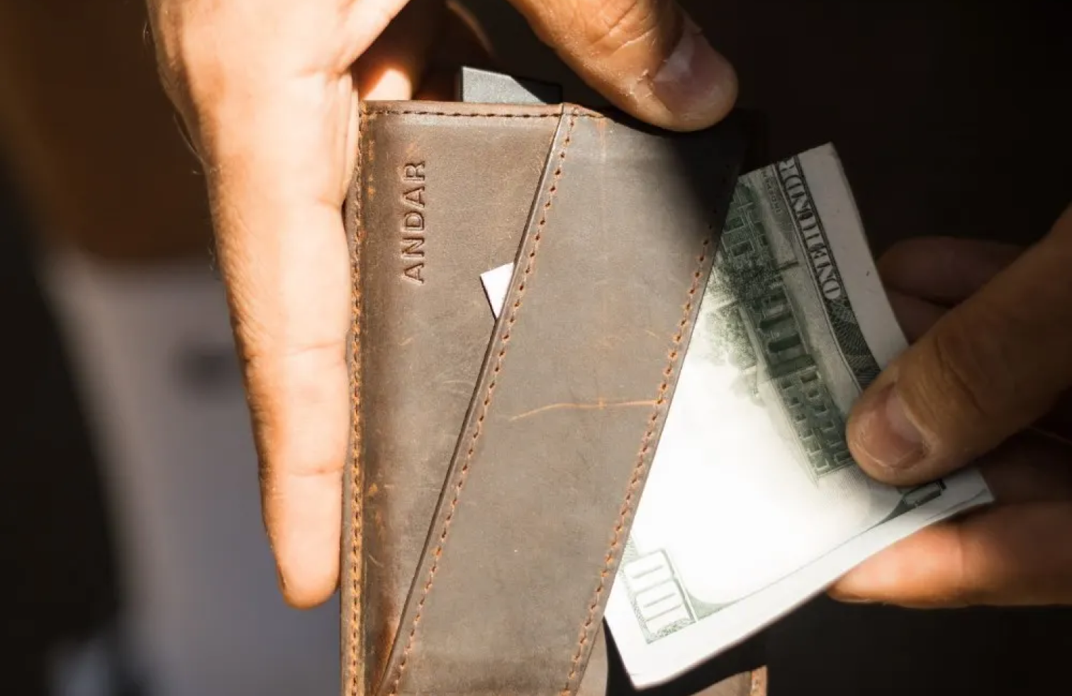 What To Do When You Lose Your Wallet: 8 Things To Do | Andar