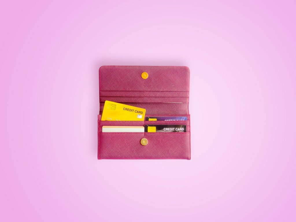 Best Wristlet Wallets: Style Meets Functionality – Andar