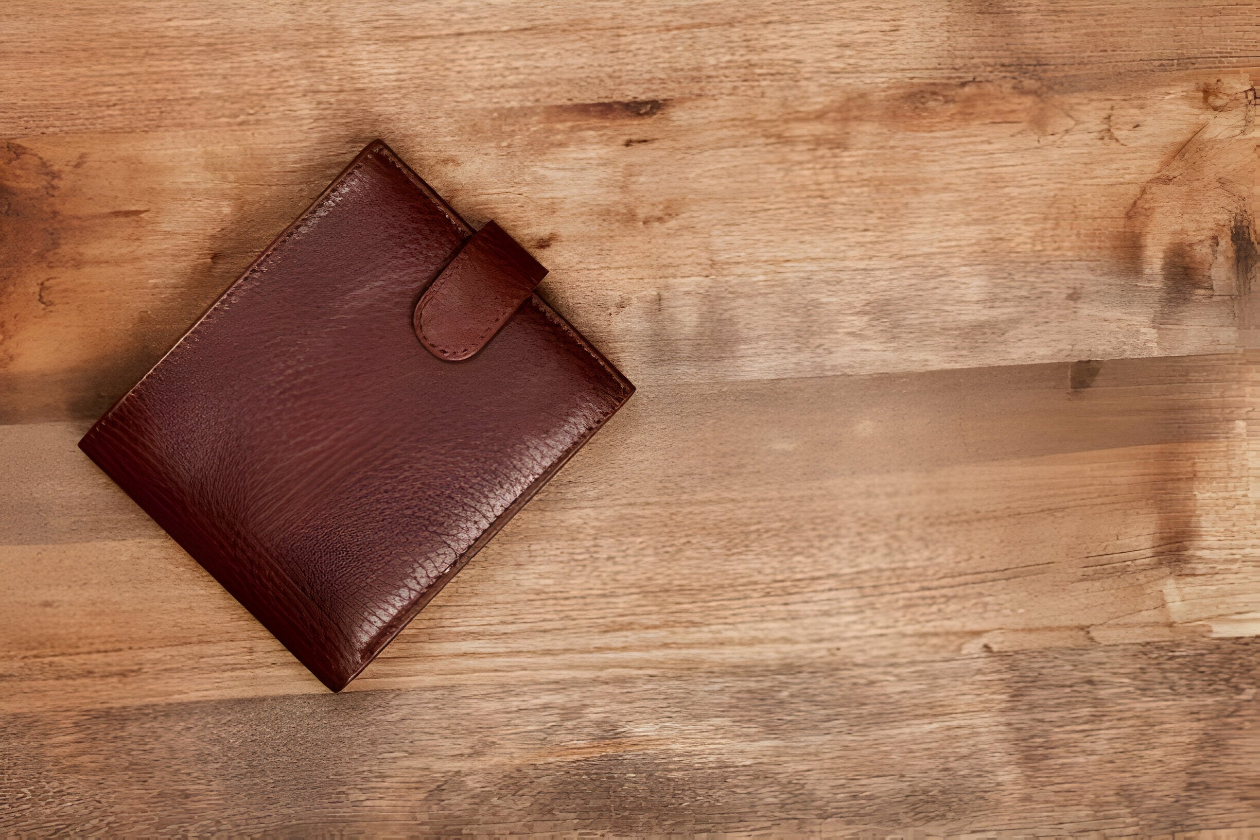 How to Dry a Leather Wallet: Expert Guide – Andar
