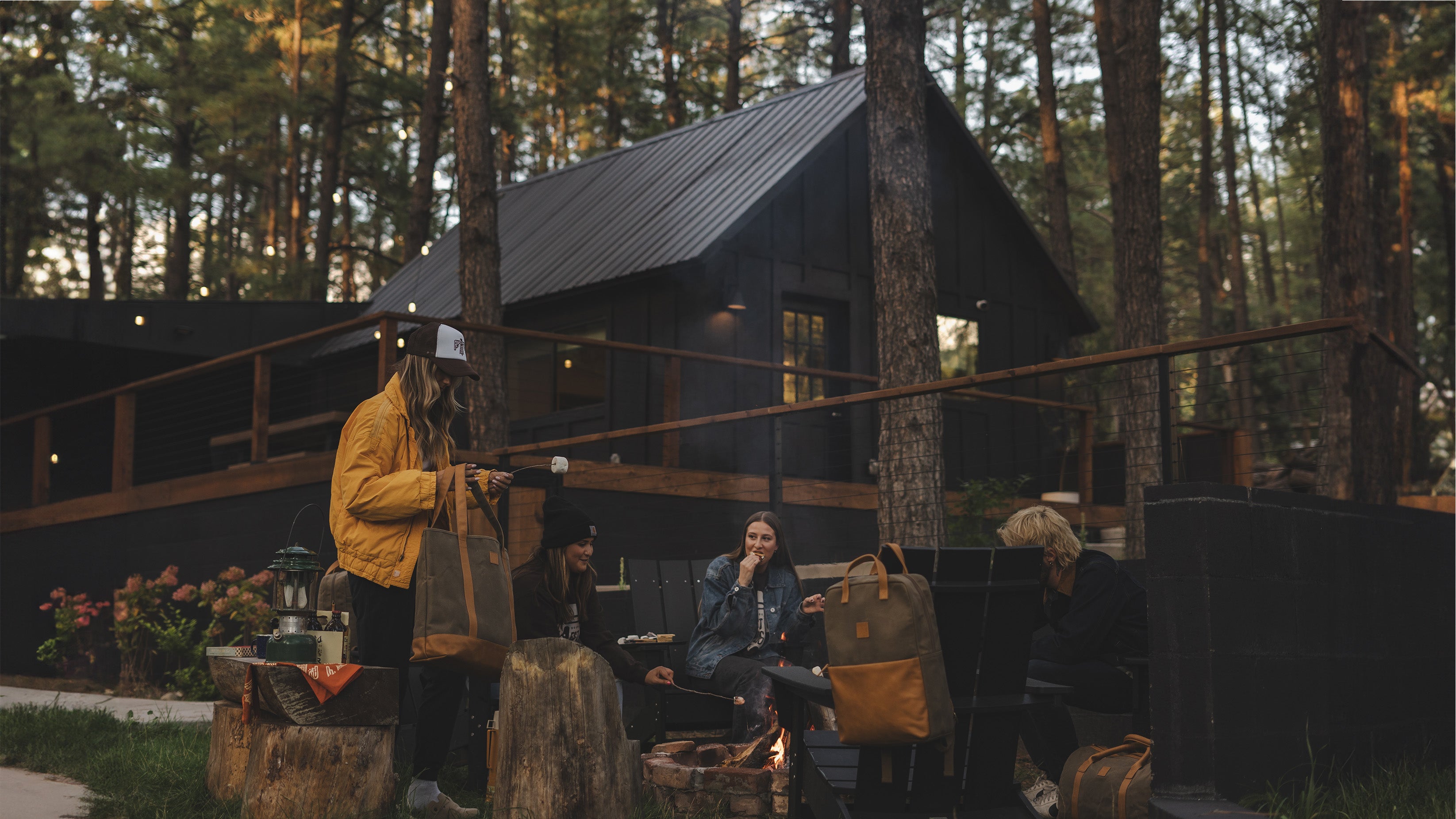 About Us | Andar