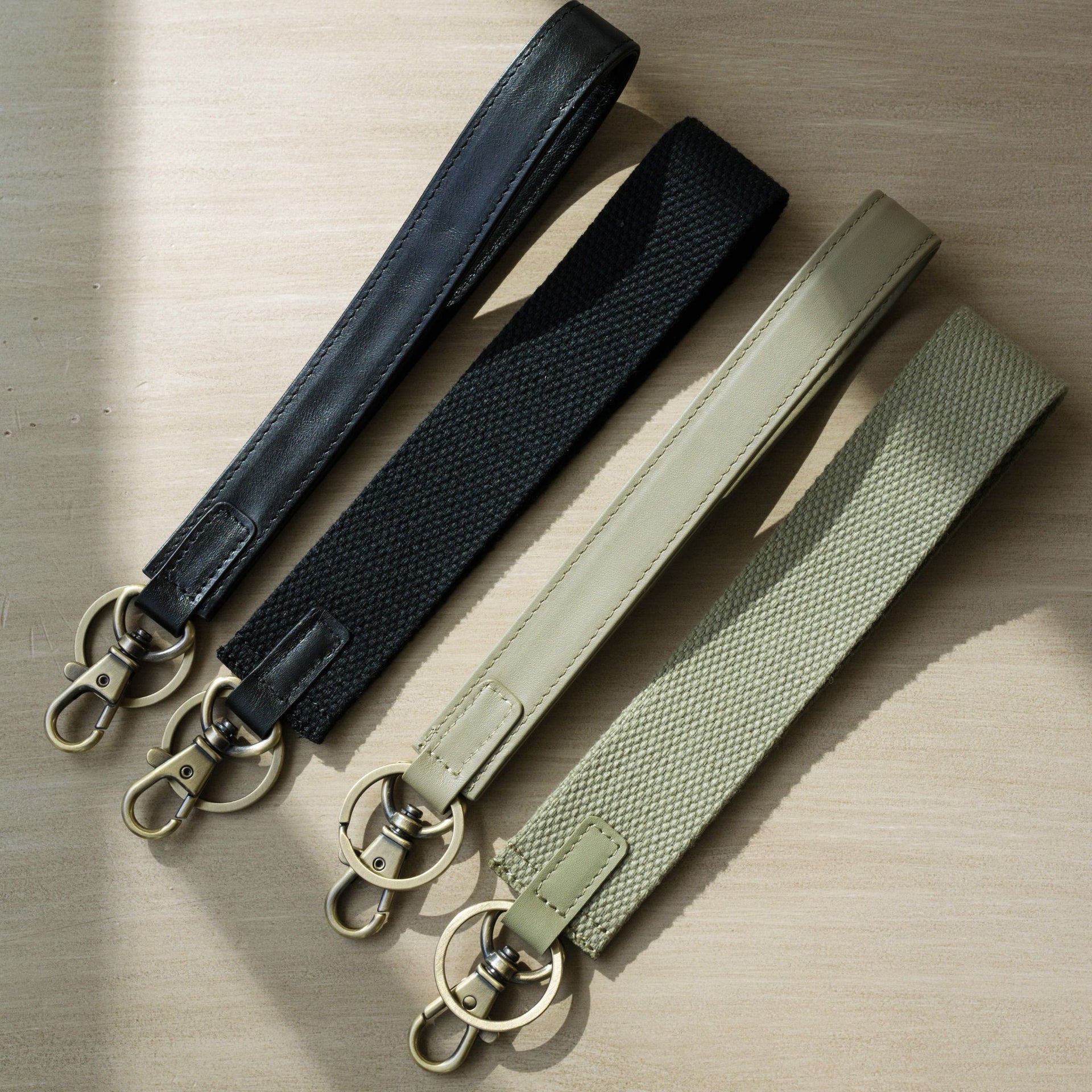 Leather Keychain Strap | The Tether | Andar