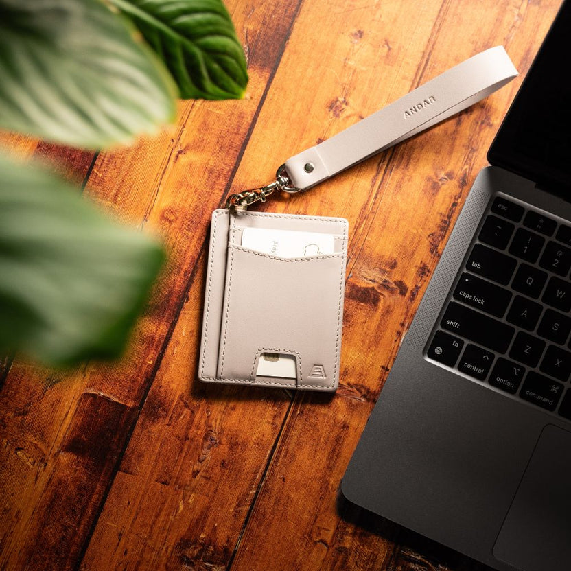 Keychain Wallet | The Denner Wallet | Andar