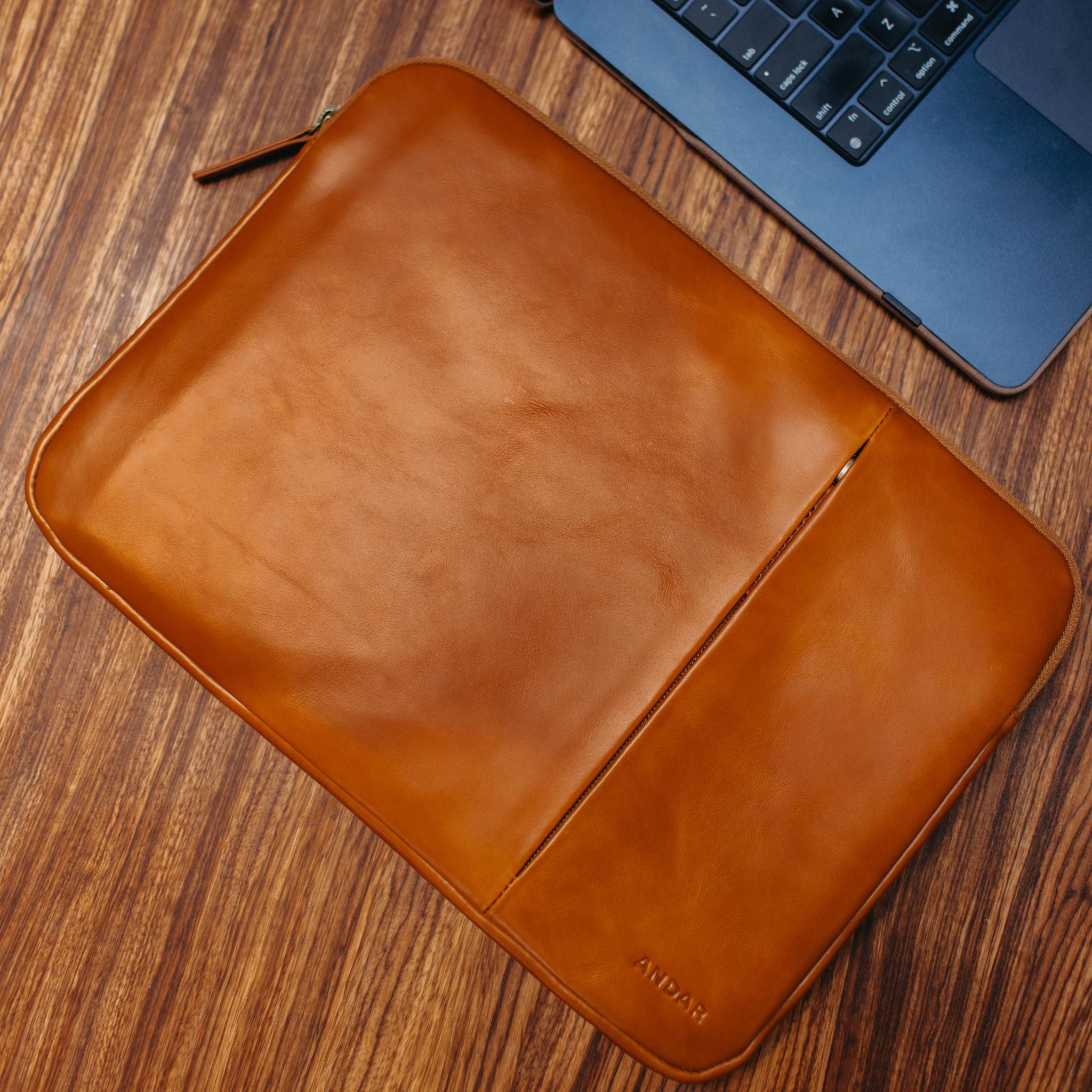 Laptop Sleeve | The Chase | Andar