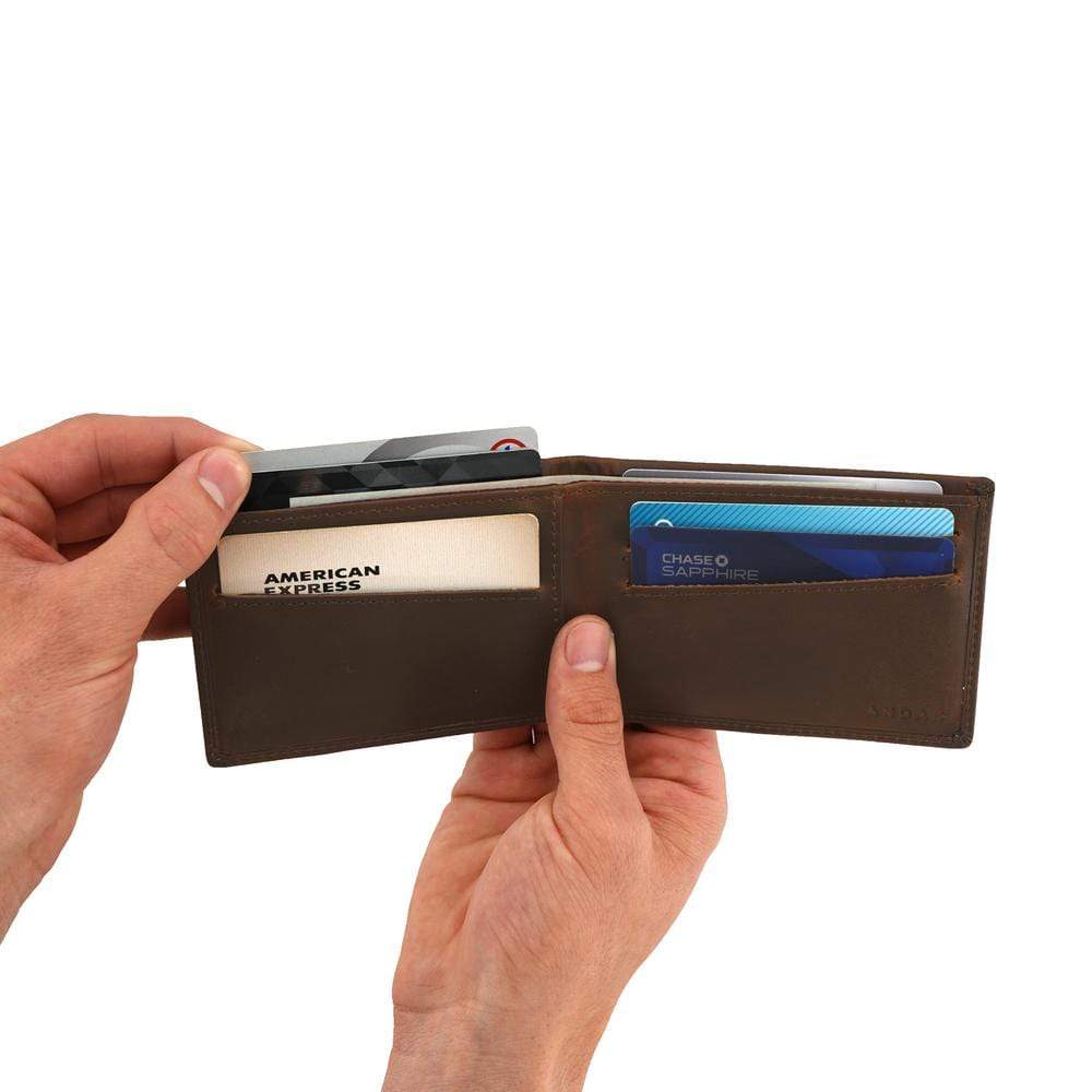 Mens Leather Bifold Wallet | The Ambassador | Andar